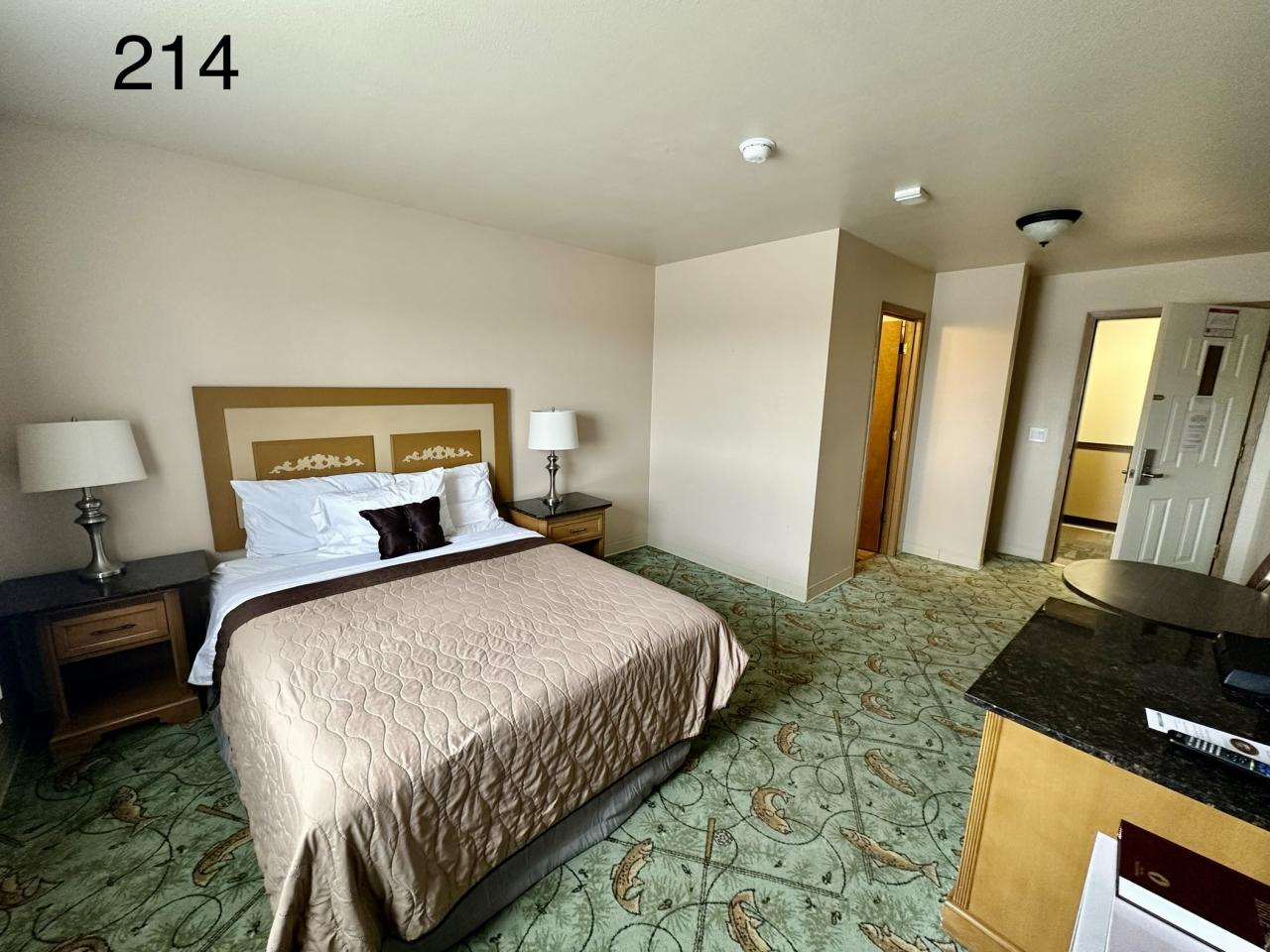 Quality, Cheap Hotel Rooms in Soldotna AK: Alaska Anglers Inn
